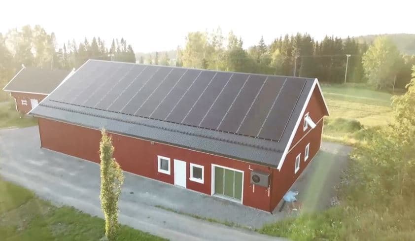 Solcelleanlegg til næringsbygg | M.Carlsen & Sønn